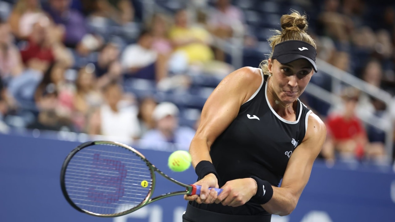 Photos: Bianca Andreescu vs. Beatriz Haddad Maia, 2022 US Open second ...