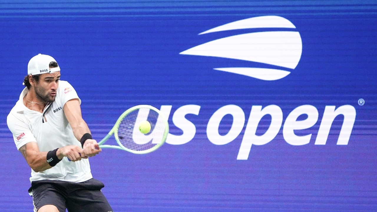 Photos: Casper Ruud vs. Matteo Berrettini, 2022 US Open quarterfinals ...