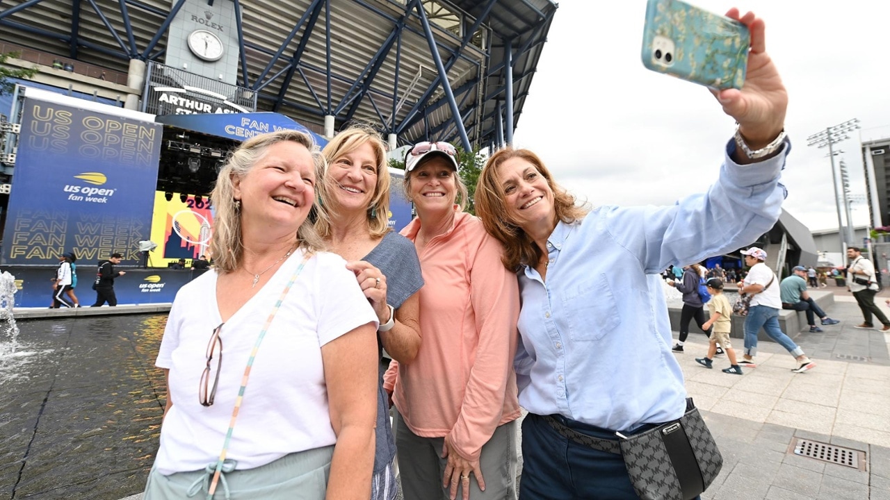 Best photos from around the grounds on Day 3 of 2023 US Open Fan Week ...