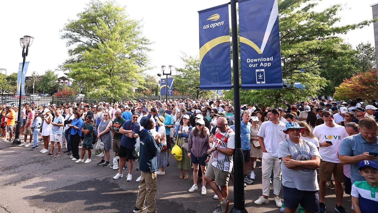 Best photos from around the grounds on Day 1 of the 2023 US Open ...