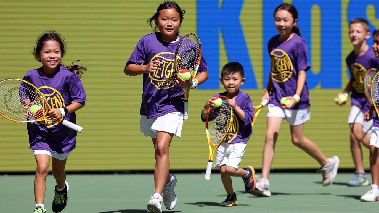 Best photos from around the grounds on Day 4 of the 2023 US Open ...