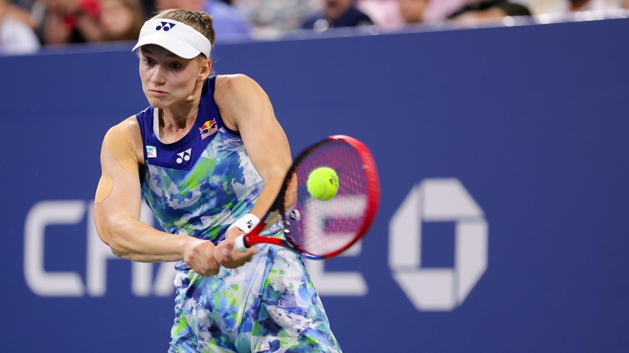 Best photos of Elena Rybakina vs. Sorana Cirstea, Round 3 at the 2023 ...