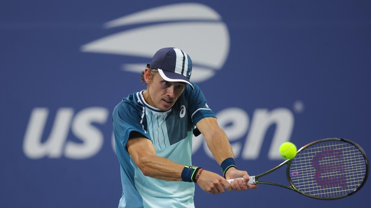 Best photos of Daniil Medvedev vs. Alex de Minaur, Round 4 at the 2023 ...