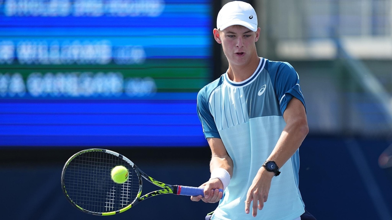 American junior Cooper Williams embraces the home crowd at the 2023 US ...