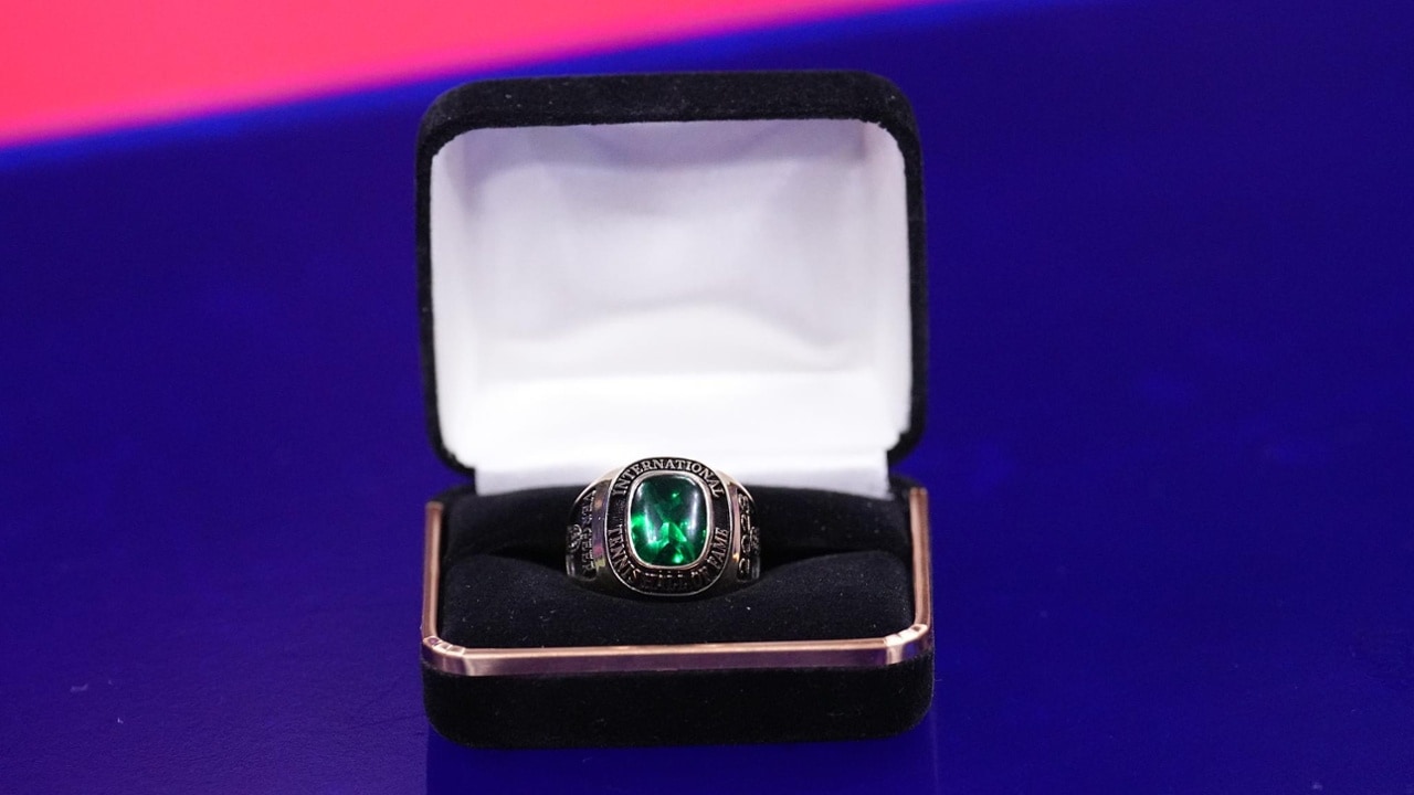 Rick Draney, Esther Vergeer receive International Tennis Hall of Fame ...