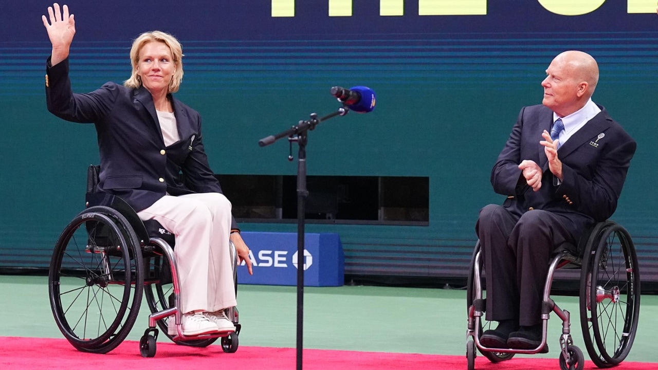 Rick Draney, Esther Vergeer receive International Tennis Hall of Fame ...