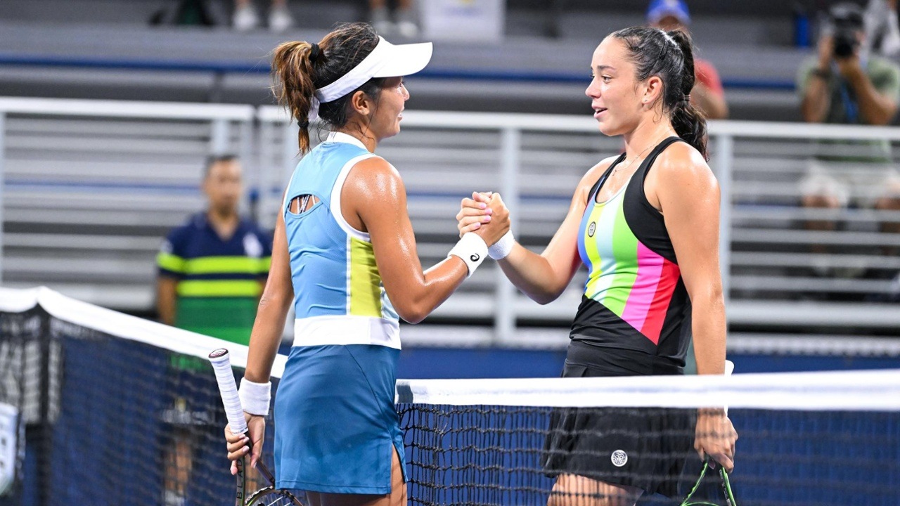 Best photos of Katherine Hui vs. Tereza Valentova, 2023 US Open girls ...