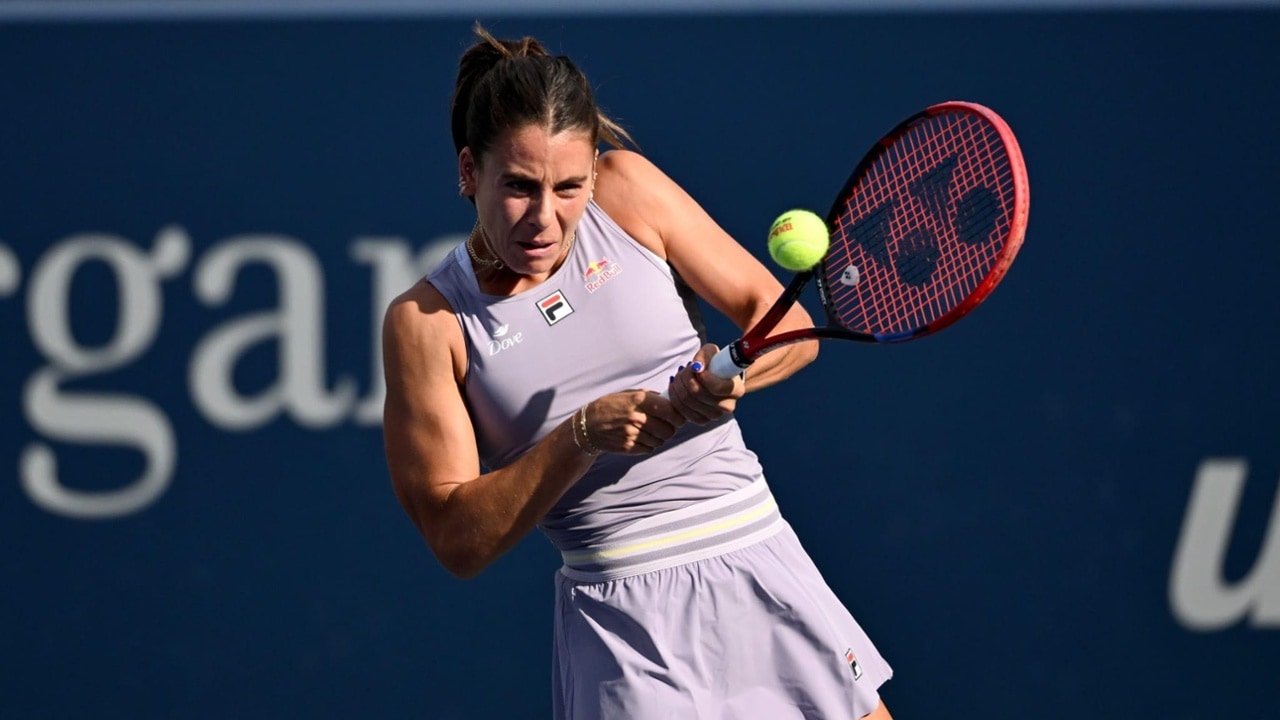 Emma Navarro ekes out opener over Wang Yafan at 2025 US Open | Official ...