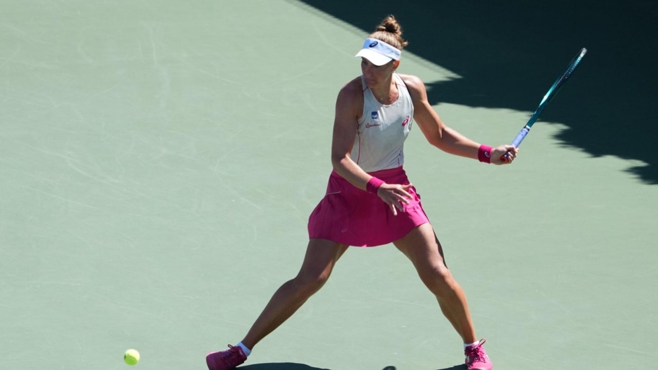 Haddad Maia fights through ailment in third set, advances to R2 at 2025 ...