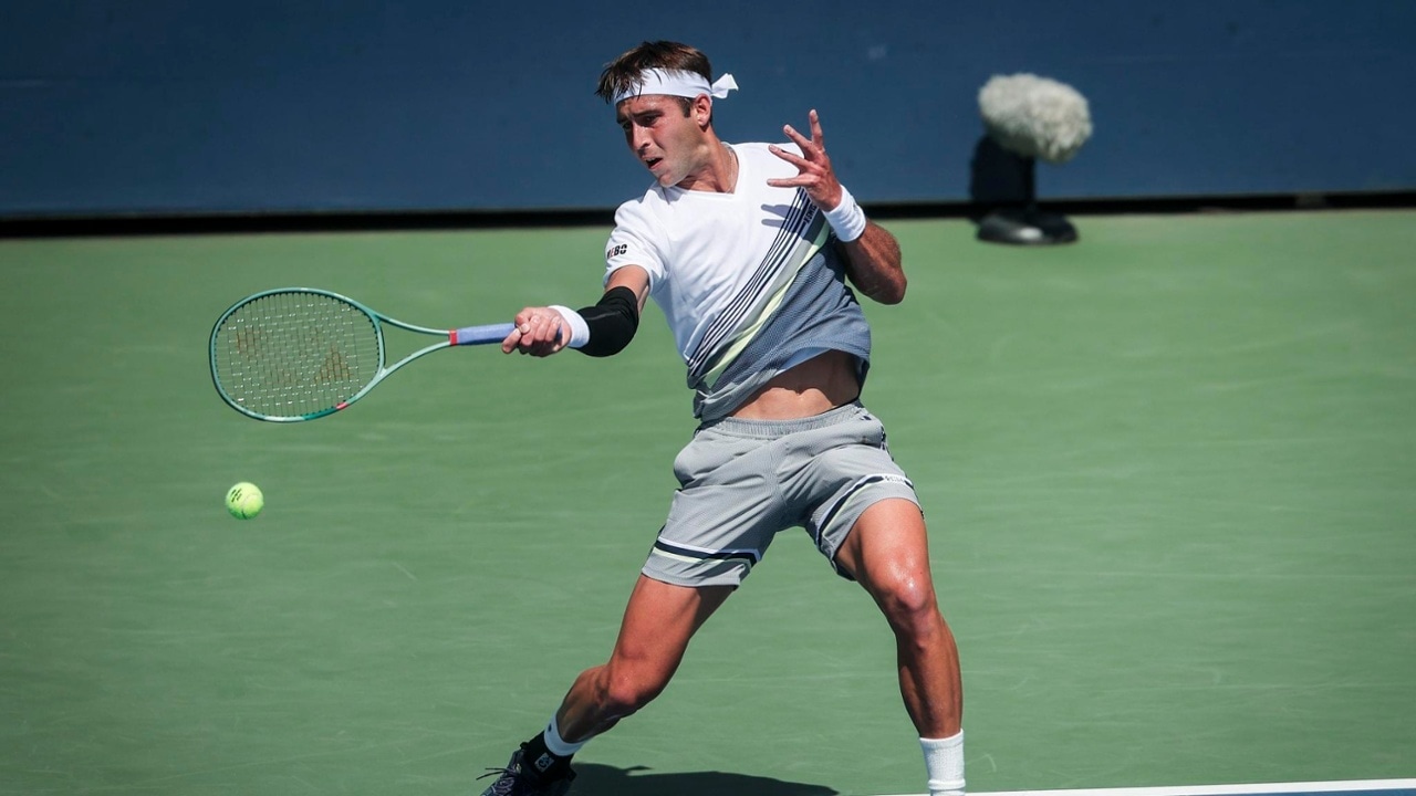 Jiri Lehecka overpowers Tomas Martin Etcheverry after early setback ...