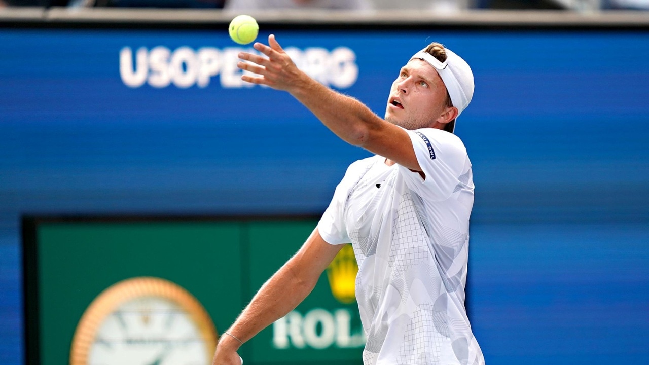 Best photos of Alexandre Muller vs. Alexander Zverev, 2024 US Open Round 2 | Official Site of ...
