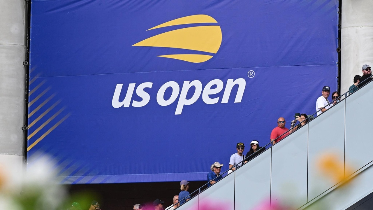 Best photos from around the grounds on Day 4 of the 2024 US Open ...