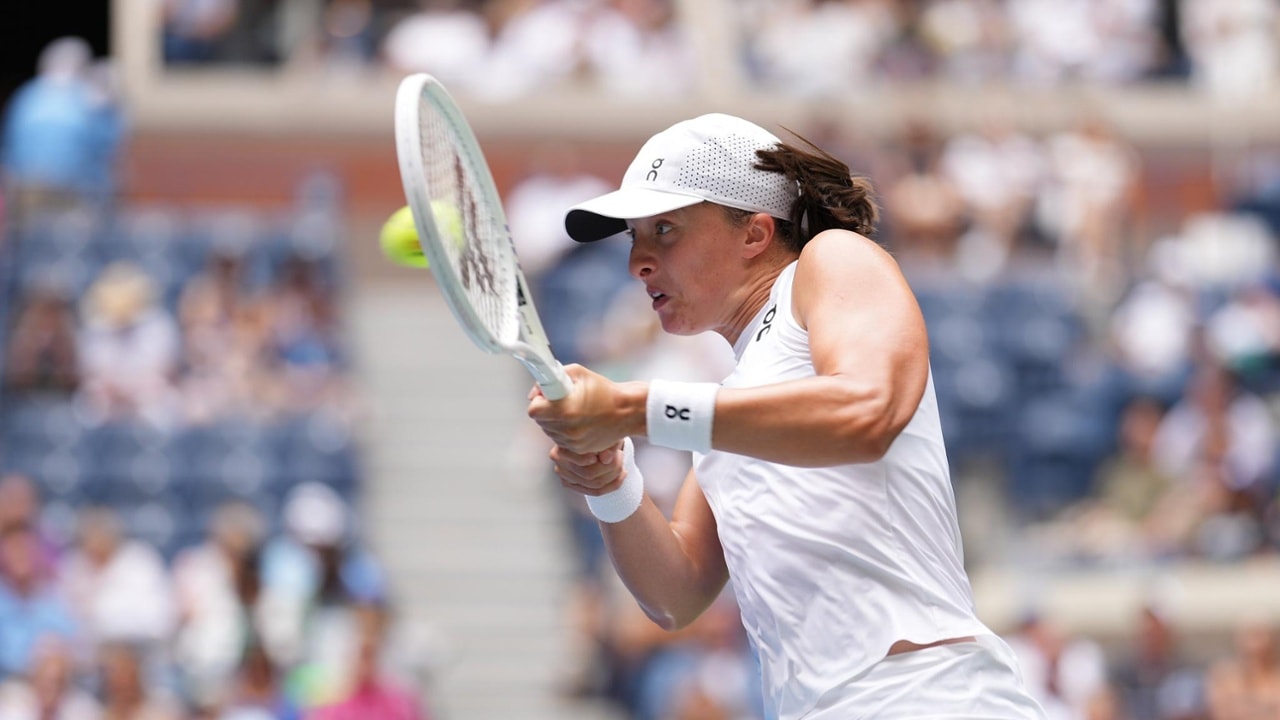 Best photos of Iga Swiatek vs. Ena Shibahara 2024 US Open Round 2 | Official Site of the 2025 US ...