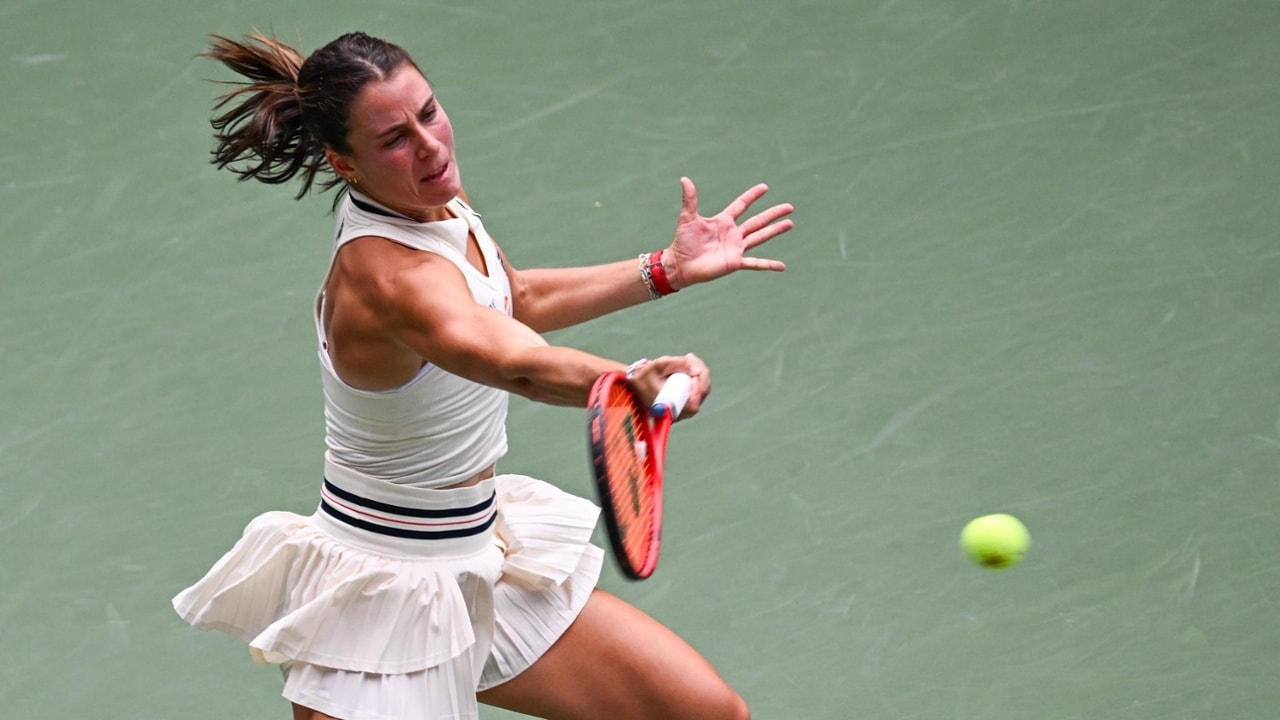 Best photos of Marta Kostyuk vs. Emma Navarro, 2024 US Open Round 3 ...