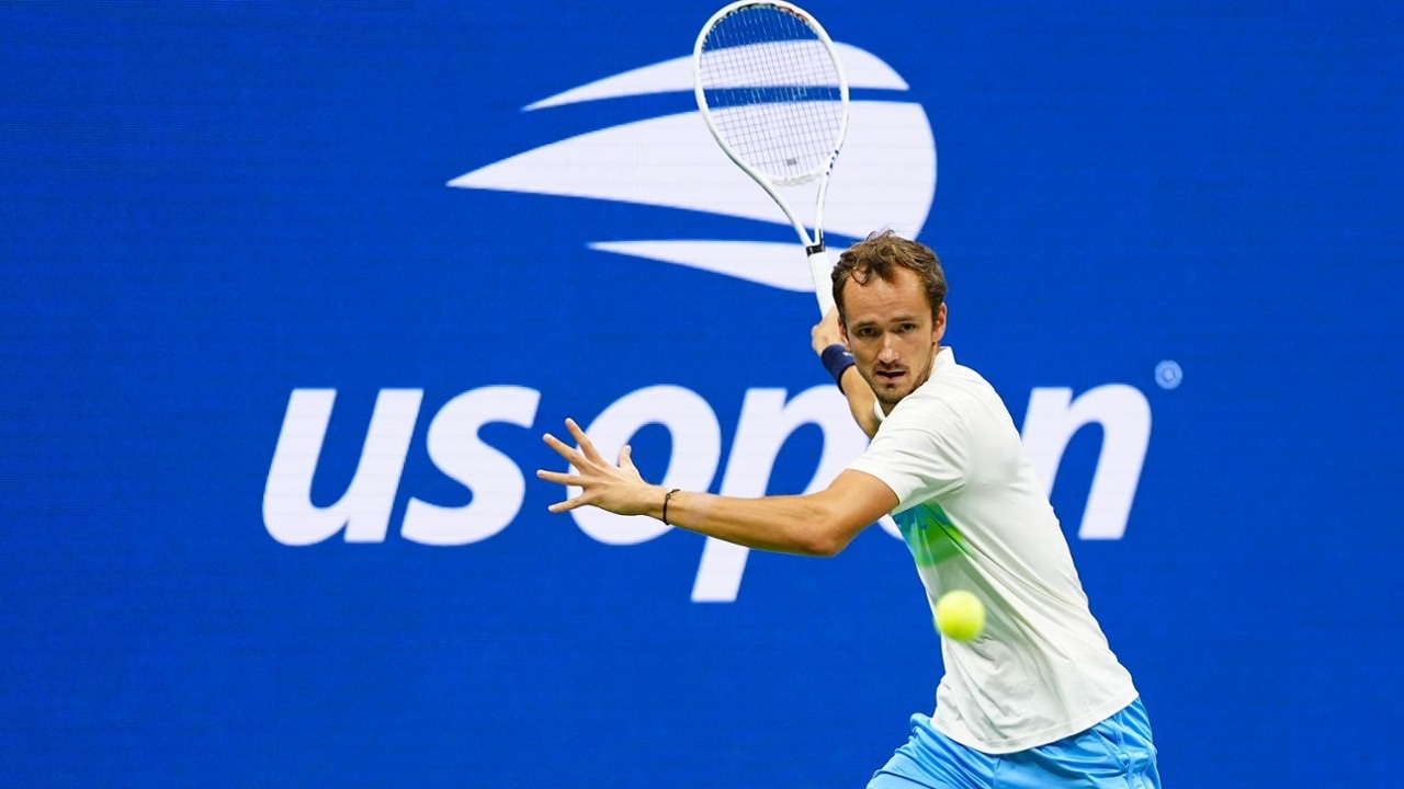 Best photos of Daniil Medvedev vs. Flavio Cobolli, 2024 US Open Round 3 ...