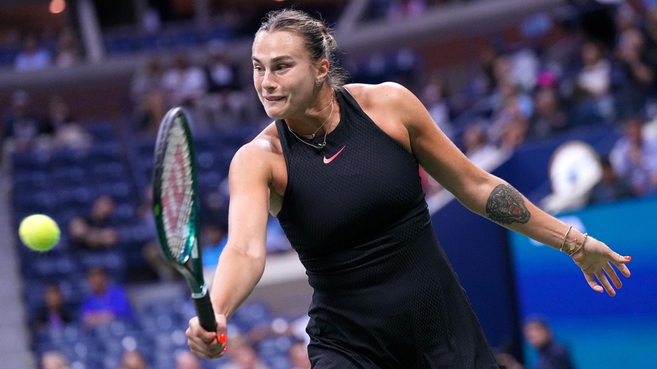 Best photos of Zheng Qinwen vs. Aryna Sabalenka, 2024 US Open quarterfinal | Official Site of ...