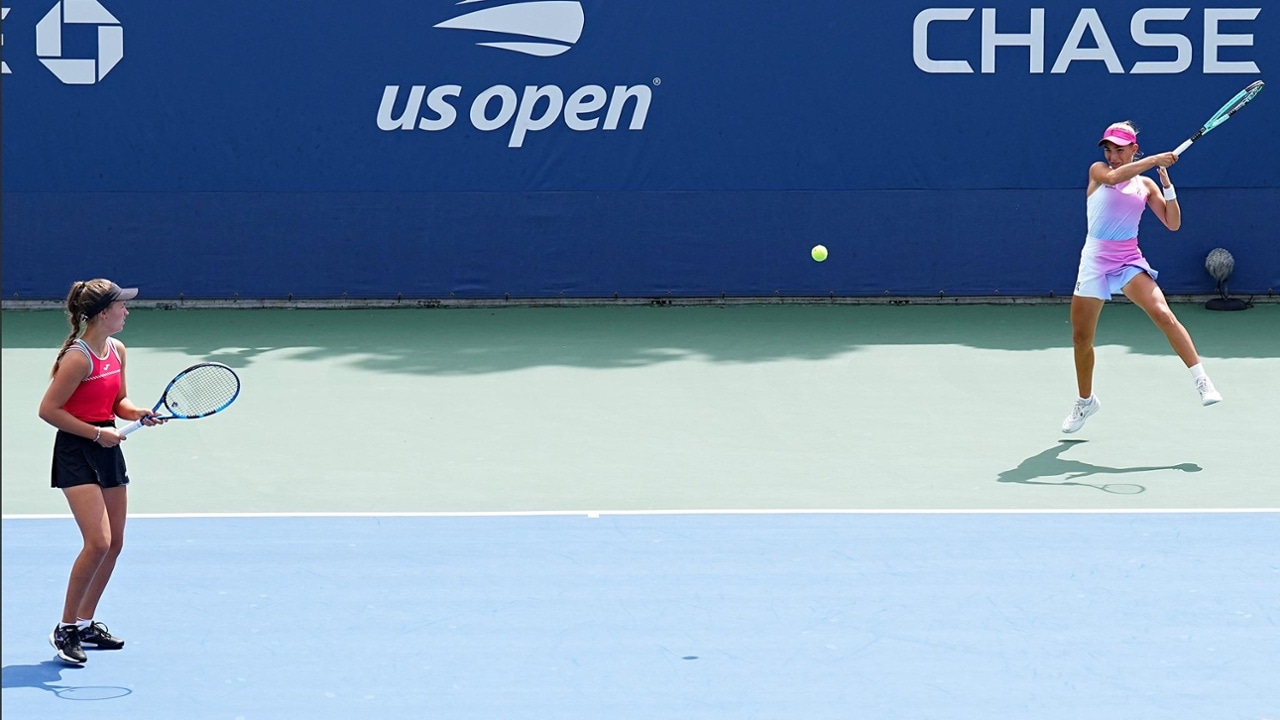 Best photos of El Allami/Sartz-Lunde vs. Pastikova/Stusek, 2024 US Open ...