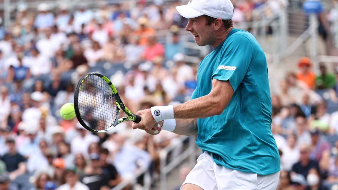 Draper beats Alcaraz's 2024 US Open conqueror van de Zandschulp ...