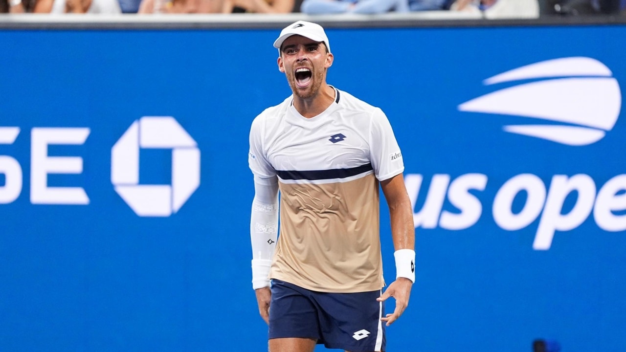 Daniil Medvedev vs. Benjamin Bonzi, 2025 US Open Round 1 | Official ...