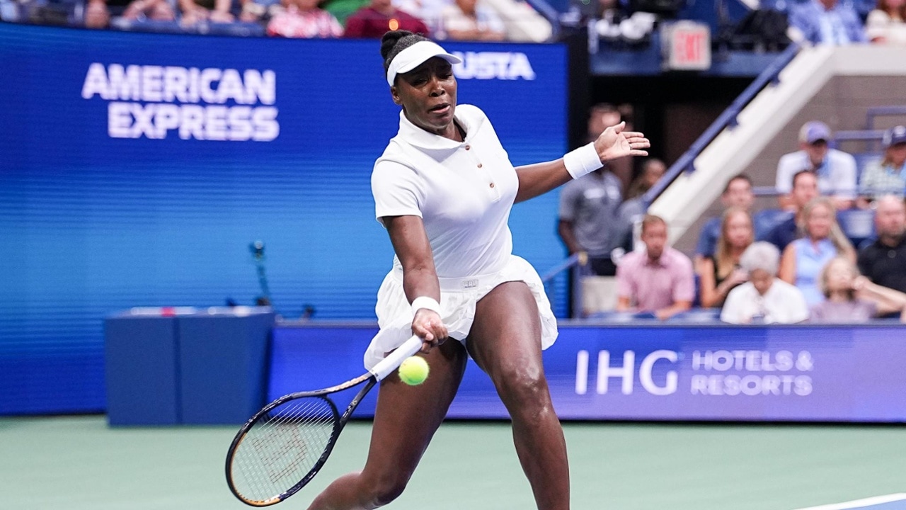 Venus Williams vs. Karolina Muchova, 2025 US Open Round 1 | Official ...