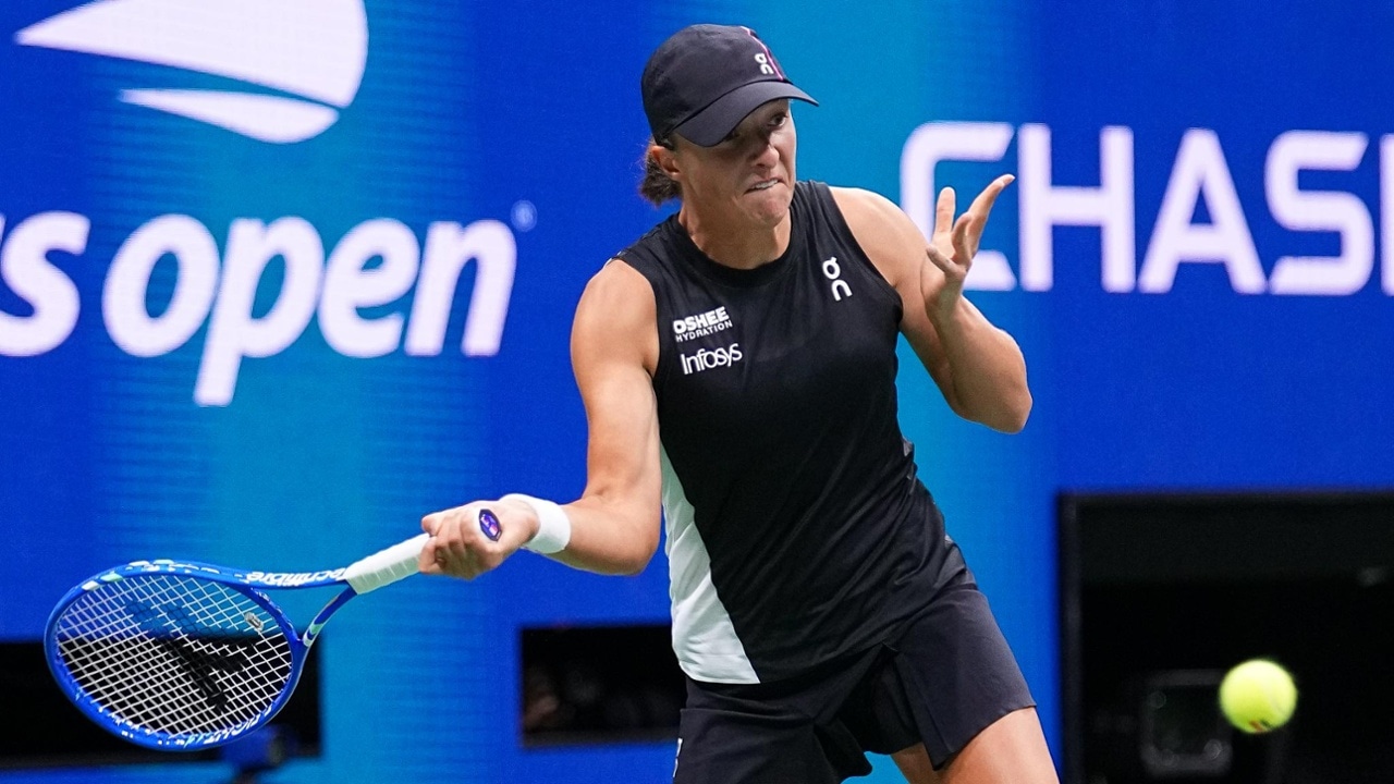 Anna Kalinskaya vs. Iga Swiatek, 2025 US Open Round 3 | Official Site ...