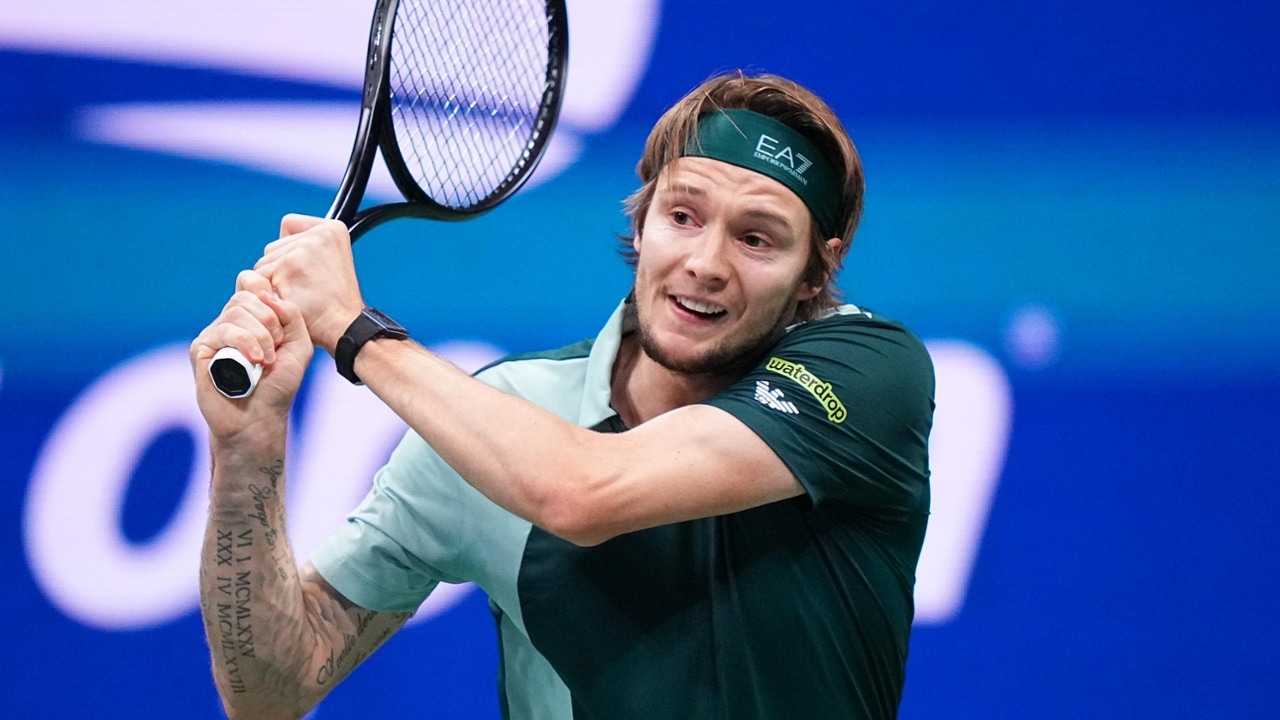 Alexander Bublik vs. Tommy Paul, 2025 US Open Round 3 | Official Site of the 2025 US Open Tennis ...