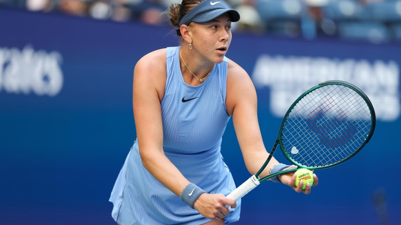 Amanda Anisimova vs. Iga Swiatek, 2025 US Open Quarterfinal | Official ...